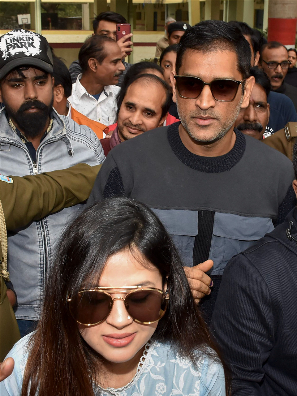 MS Dhoni celebrates 12 years of togetherness with wife Sakshi