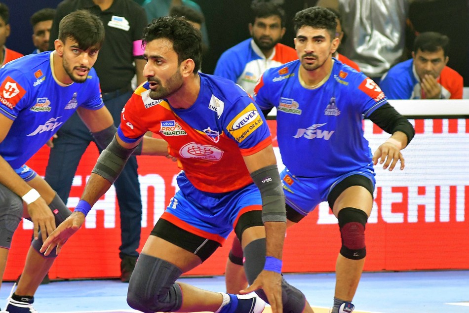 Pro Kabaddi League: Surender, Pardeep star in U.P. Yoddhas comprehensive victory over Haryana ...