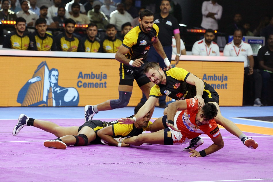 PKL 2022: Parteek Dahiya shines as Gujarat Giants beat Telugu Titans to ...