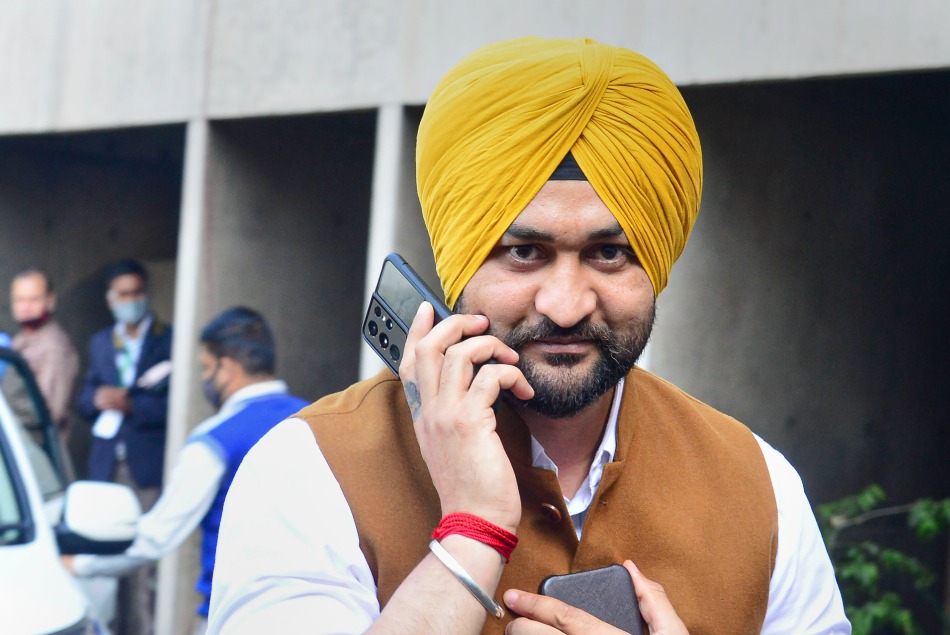 "I was offered Rs. 1 crore to forget the case": Coach who accused Haryana minister Sandeep Singh ...