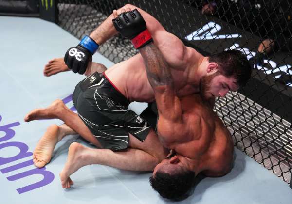 UFC Vegas 70 results and recap: Allen climbs in rankings by submitting ...