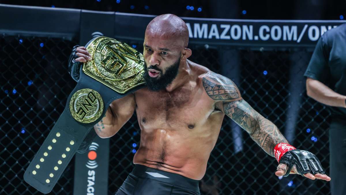 ONE Fight Night 10 Results: Demetrious Johnson Retains ONE Flyweight ...