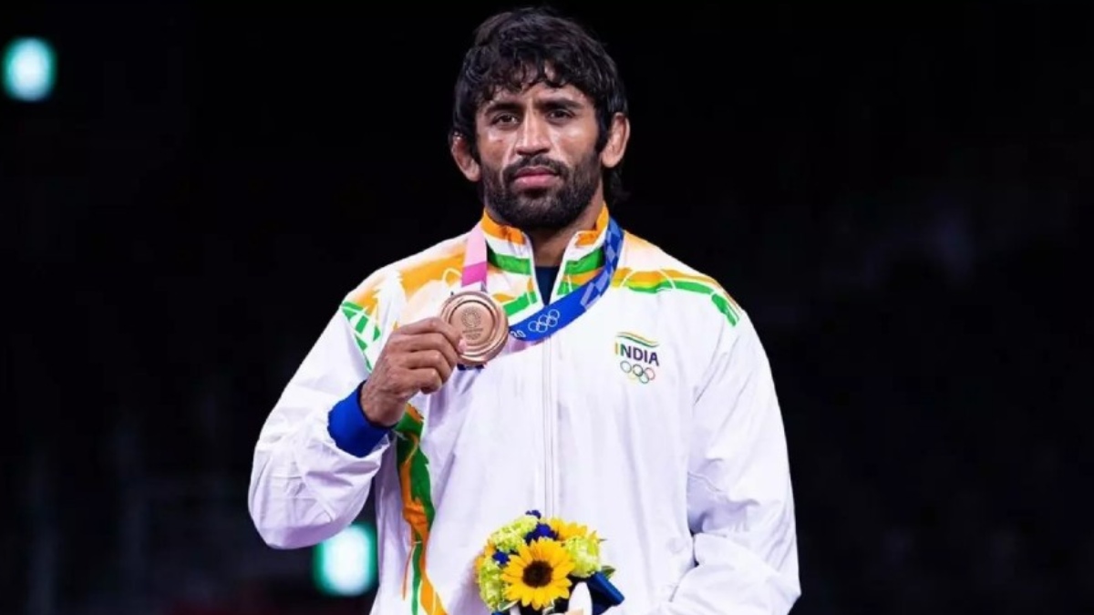 Bajrang Punia returns his Padma Shri award to Prime Minister to protest ...