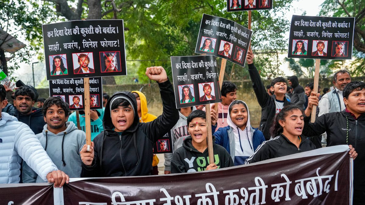 Junior Wrestlers Sit On 3-Hour Protest Against Bajrang Punia & Co ...