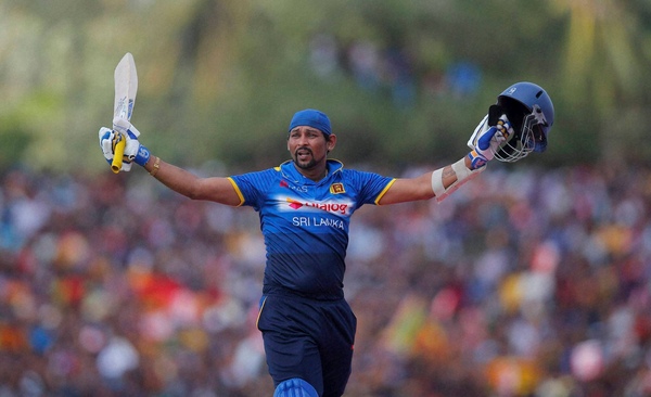 Former RCB player leaves own country, gains Australian Citizenship - myKhel