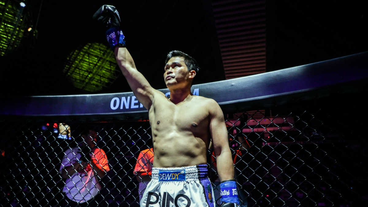 Petchtanong Petchfergus vs. Alaverdi Ramazanov Kickboxing Fight Booked ...