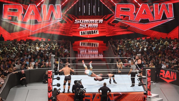 SummerSlam 2024: Referee’s instructions; WWE PLE host and pre-show announced - myKhel