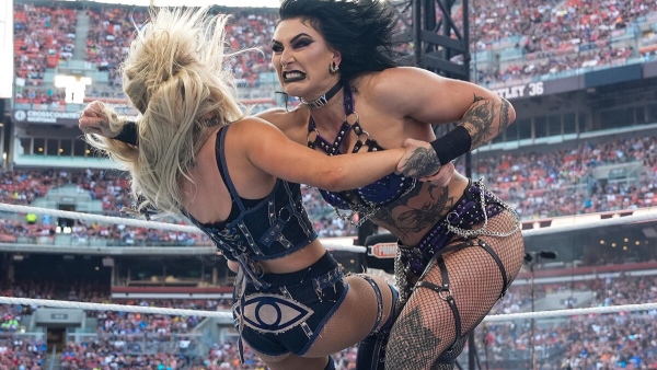 WWE SummerSlam 2024 Results, Recap & Highlights: Roman Reigns Returns as Four Titles Change ...