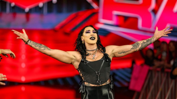 Bad Blood 2024: Shark Cage Stipulation Added To Title Match Set For WWE PLE - myKhel