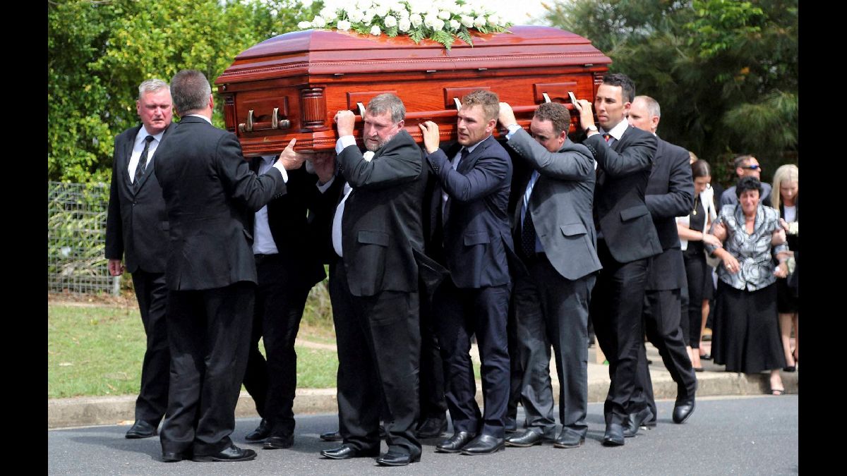 Cricket Australia to Honour Phillip Hughes Ahead of India-Australia ...