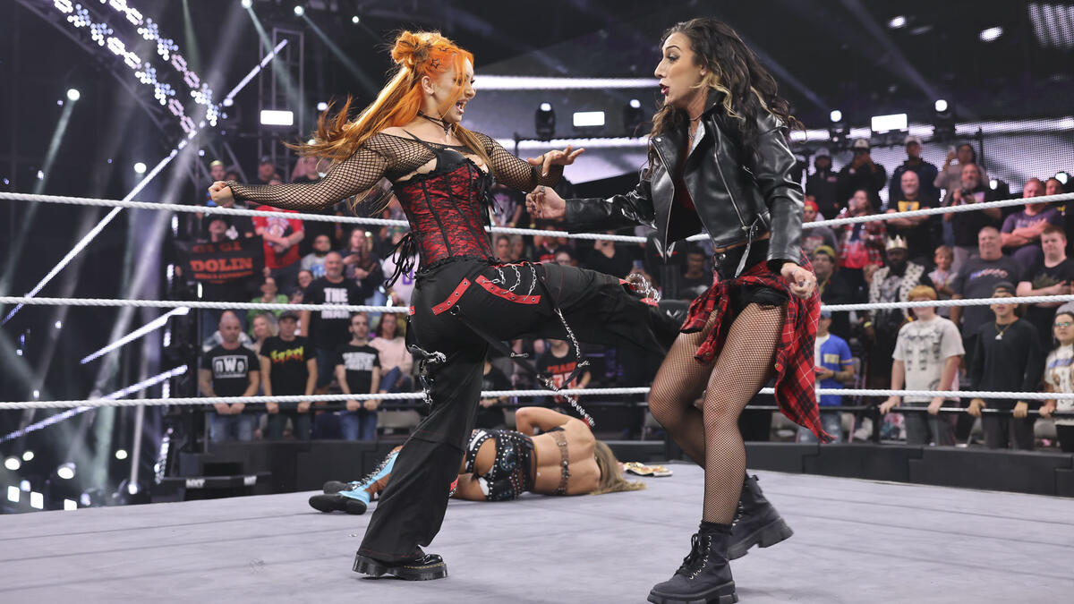 WWE NXT: Return On Main Event; Hall Of Famers Set For December 3 ...