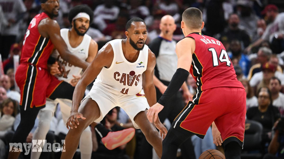 Evan Mobley Named NBA Defensive Player Of The Year For 2024-25 Season ...