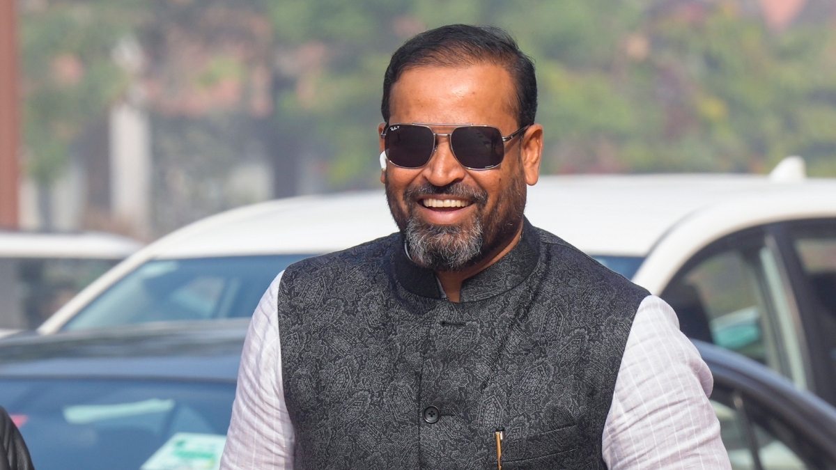 Ex-India Player, TMC MP Yusuf Pathan's In-Laws Arrested in Mumbai, Bail ...