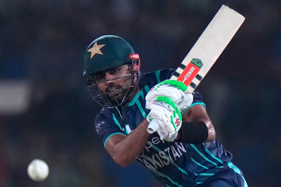 ಇಂಗ್ಲೆಂಡ್-ಪಾಕಿಸ್ತಾನ ಪಂದ್ಯದಲ್ಲಿ ಹಲವು ದಾಖಲೆ ನಿರ್ಮಿಸಿದ ಬಾಬರ್ ಅಜಂ | PAK vs ...