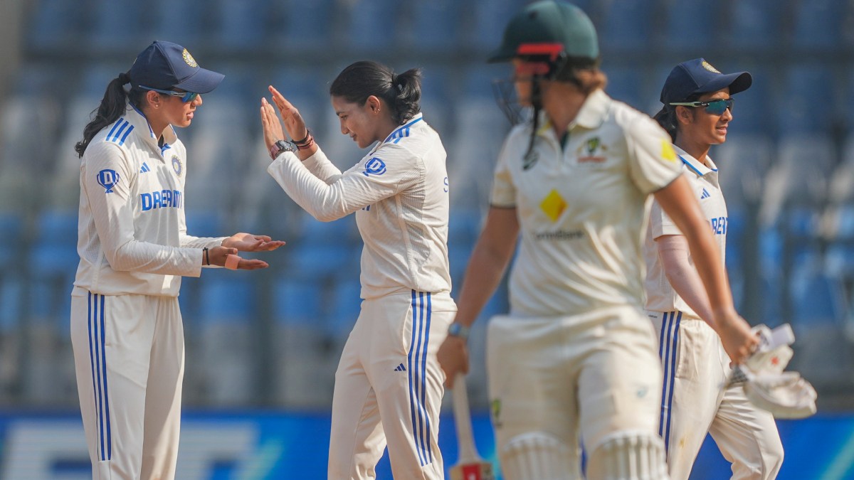 INDW vs AUSW: ಆಸ್ಟ್ರೇಲಿಯಾ ವಿರುದ್ಧ ಟೀಮ್ ಇಂಡಿಯಾಕ್ಕೆ 8 ವಿಕೆಟ್ ಜಯ | INDW vs ...