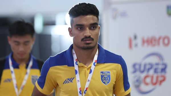 സച്ചിന്‍ സുരേഷ് എങ്ങനെ പെനല്‍റ്റി സ്‌പെഷ്യലിസ്റ്റായെന്നു പറഞ്ഞ് അച്ഛന് ...