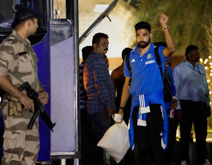 Indian Team Arrives At Ahemdabad CWC 2023 | India VS Australia Finale ...