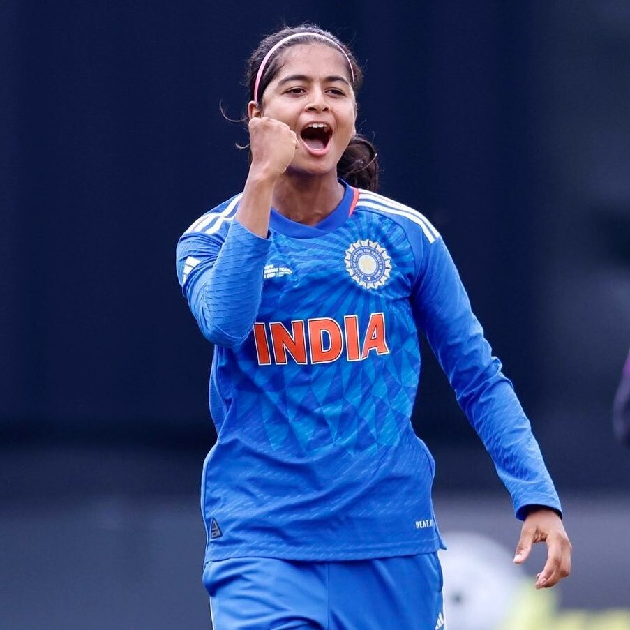 Who Is Shreyanka Patil? Know All About RCB Fans New Favourite - Mykhel