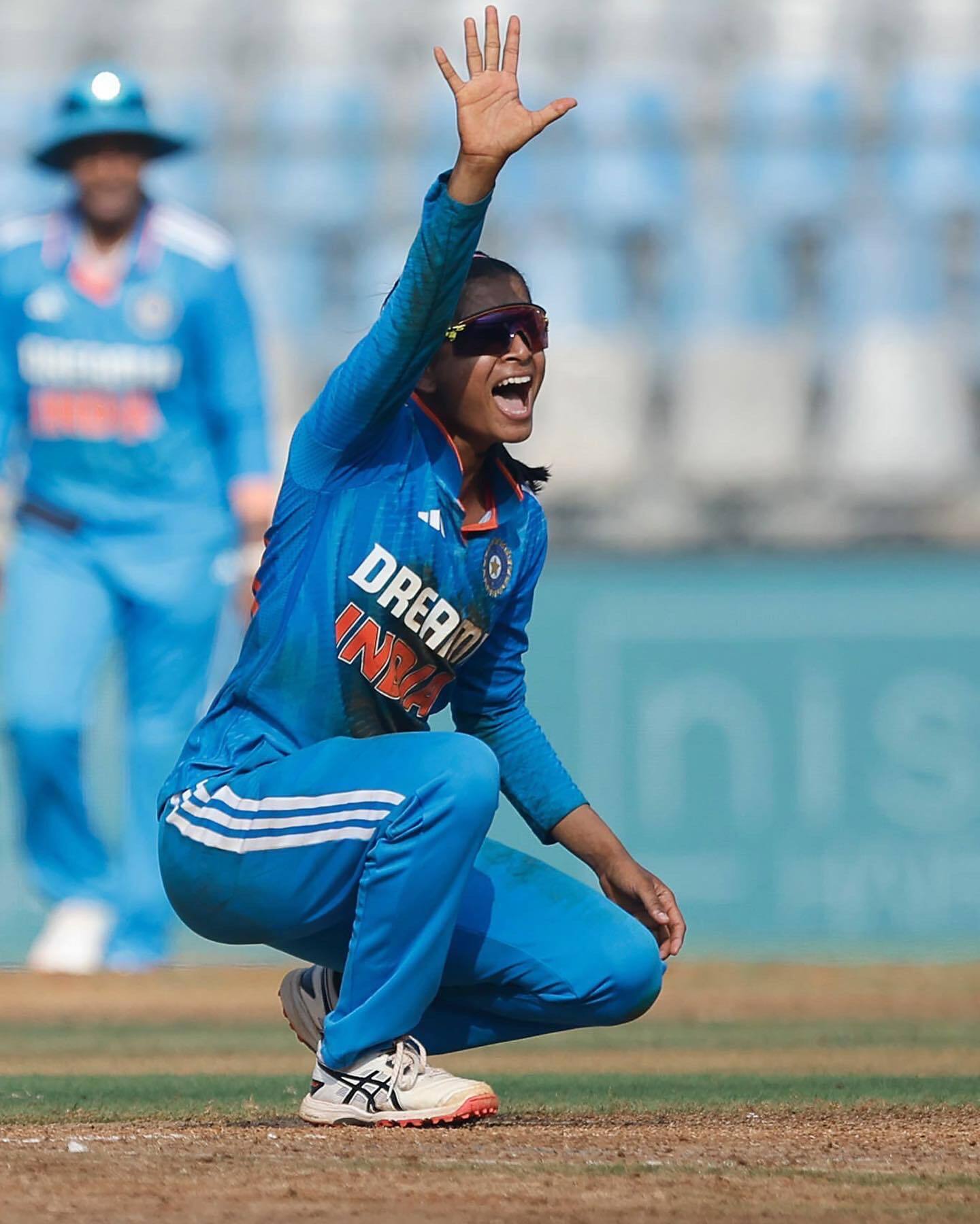 Who Is Shreyanka Patil? Know All About RCB Fans New Favourite - Mykhel