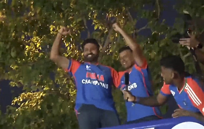 Inside PICS From The T20 World Cup Victory Parade With Team India In ...