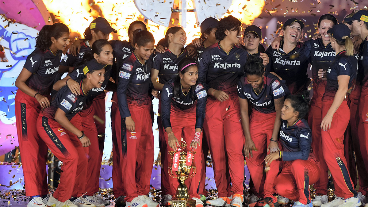 WPL 2024 Final: Royal Challengers Bangalore Celebrates With The Trophy ...