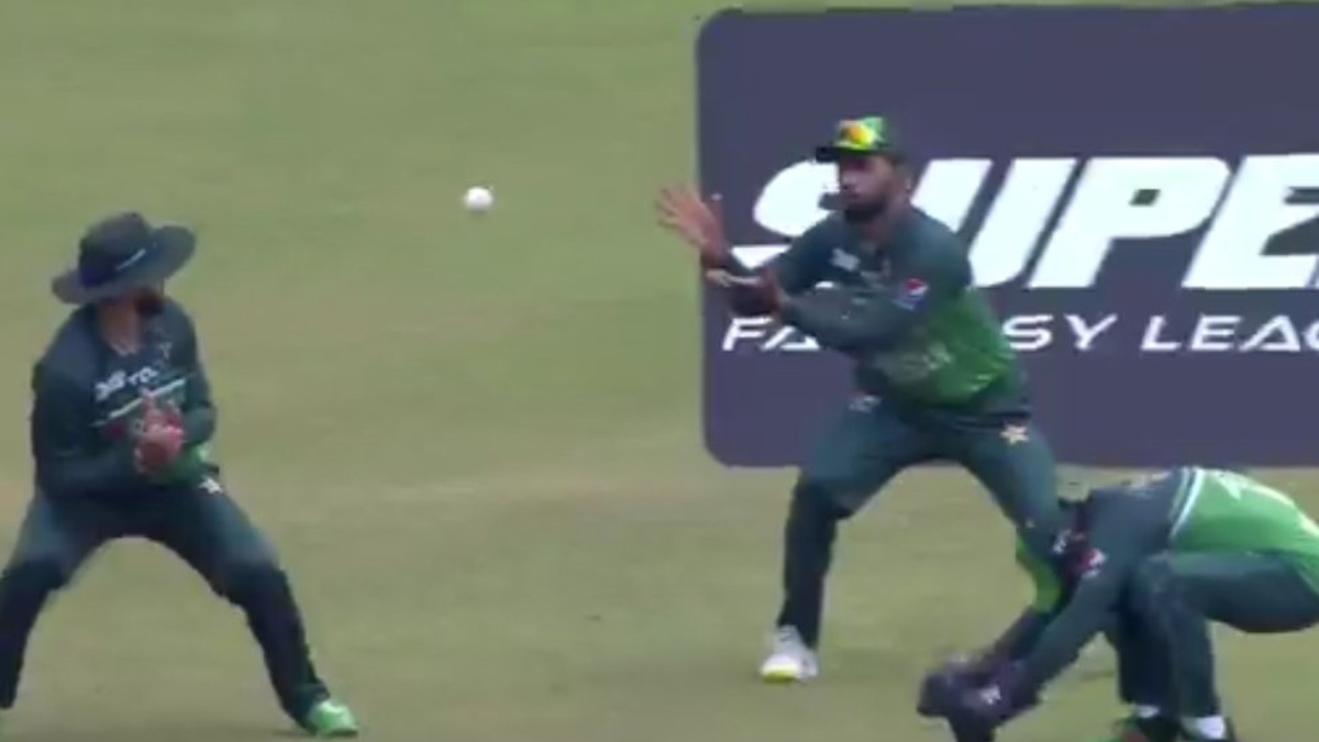 பாகிஸ்தான் ஃபில்டிங் என்றாலே காமெடி தான்.. அல்வா கேட்சை மிஸ் செய்த ...