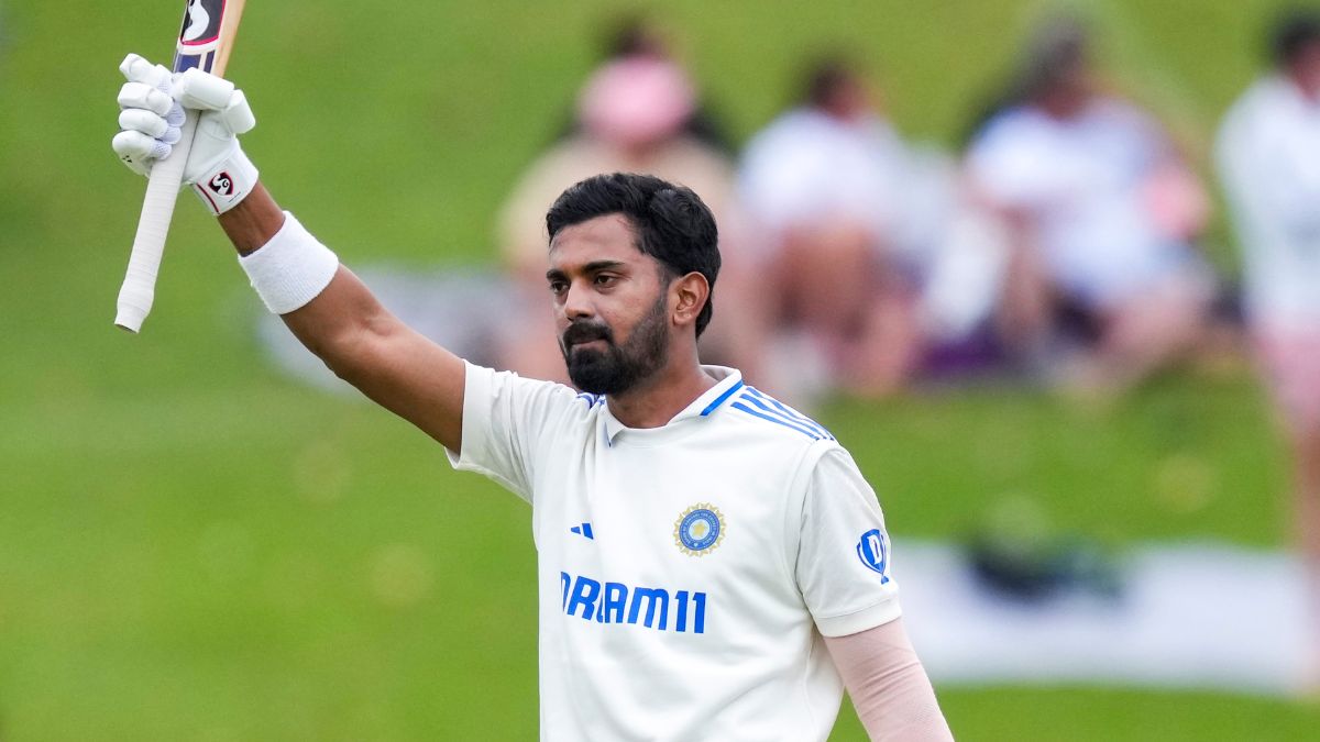 வரலாறு உன்னை மறக்காது.. எகிறிய பந்துகளுக்கு நடுவே 7வது செஞ்சுரி ...