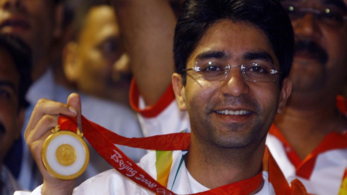 ஒலிம்பிக் -தனிநபர் பிரிவில் இந்தியாவின் முதல் தங்கம்.. அபினவ் ...