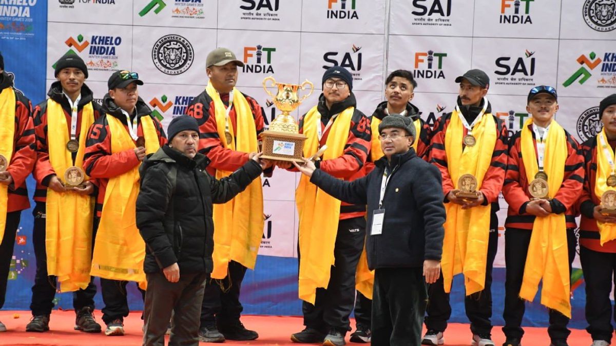 KIWG 2026: கேலோ இந்தியா குளிர்கால போட்டி.. ஐஸ் ஹாக்கியில் இந்திய ராணுவ ...