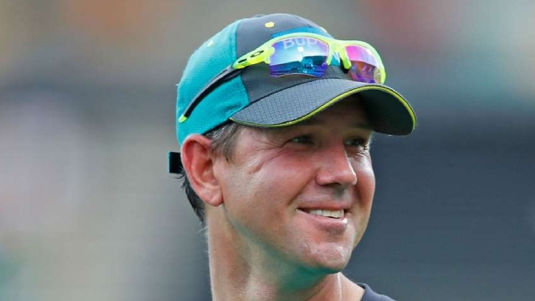 అప్పుడు ధోనీ.. ఇప్పుడు బెన్ స్టోక్స్.. ఈ ఇద్దరీలా ఆడినోడు లేడు: రికీ ...