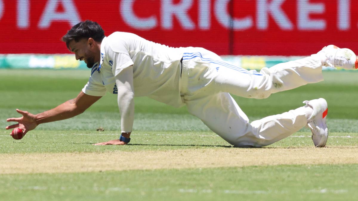 IND vs AUS: తెలుగోడి క్యాచ్.. పోలా అదిరిపోలా! (వీడియో) | IND vs AUS ...