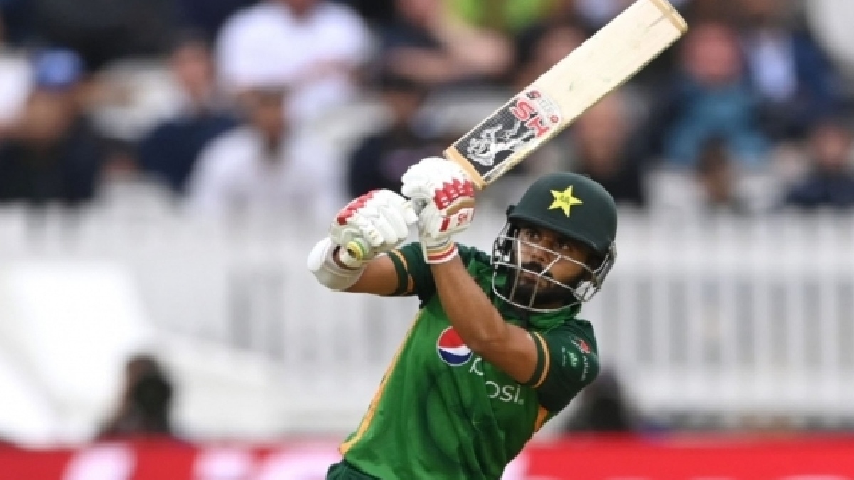 Saud Shakeel: పాక్ క్రికెటర్ కు ఘోర అవమానం.. క్రీజులోకి రాకముందే ఔట్ ...