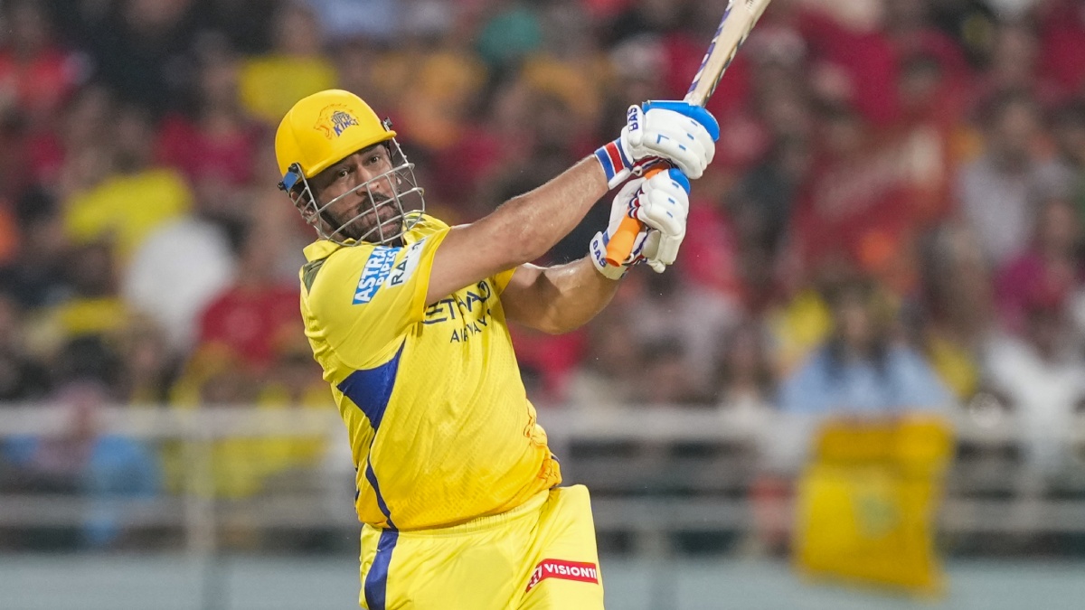 CSK vs KKR: కెప్టెన్‌గా బరిలోకి ధోని.. రుతురాజ్ స్థానంలో త్రిపాఠి ...